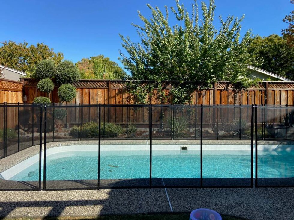 Swimming Pool Barriers California - Baby Barrier® Pool Fence of San Jose