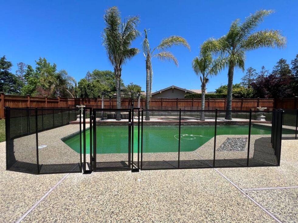 Our Pool Fence Guards - Baby Barrier® Pool Fence of San Jose