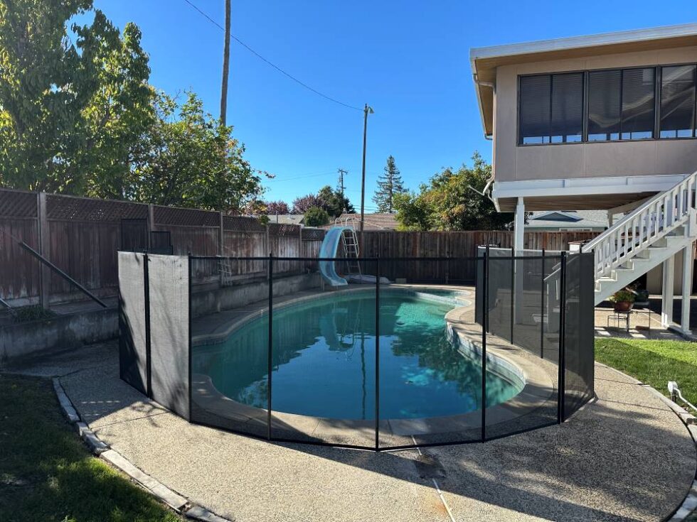 Pool Fence in Your Backyard - A Safe Pool Fence Company - California